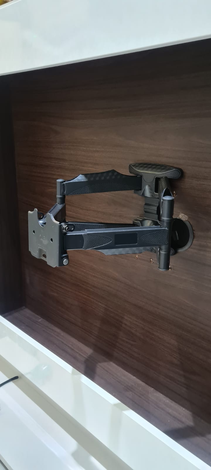 Installing a Hidden TV Bracket or Cabinet ? – SPEEDSMOUNT